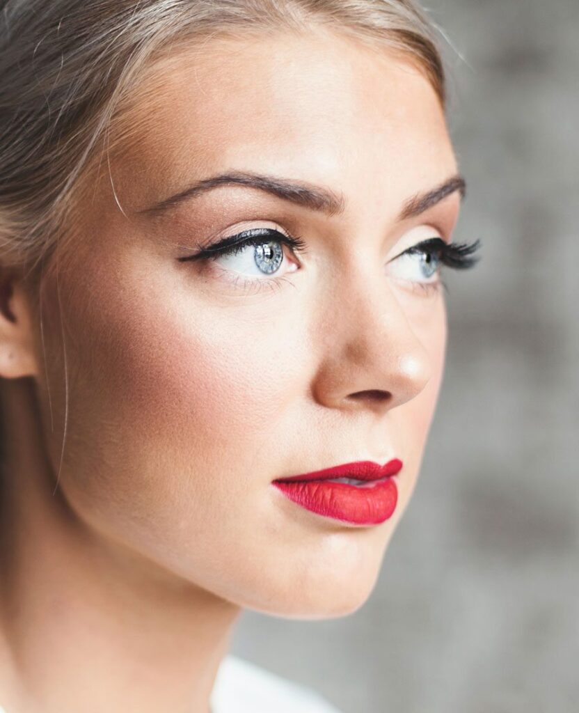 Brow Ptosis and Droopy Eyebrow Treatments at Face Restoration