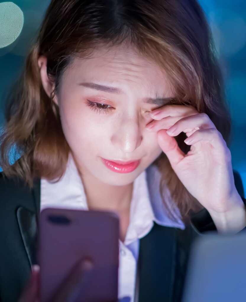 Visual Disturbance & Eye Problems - Face Restoration Facial Aesthetics